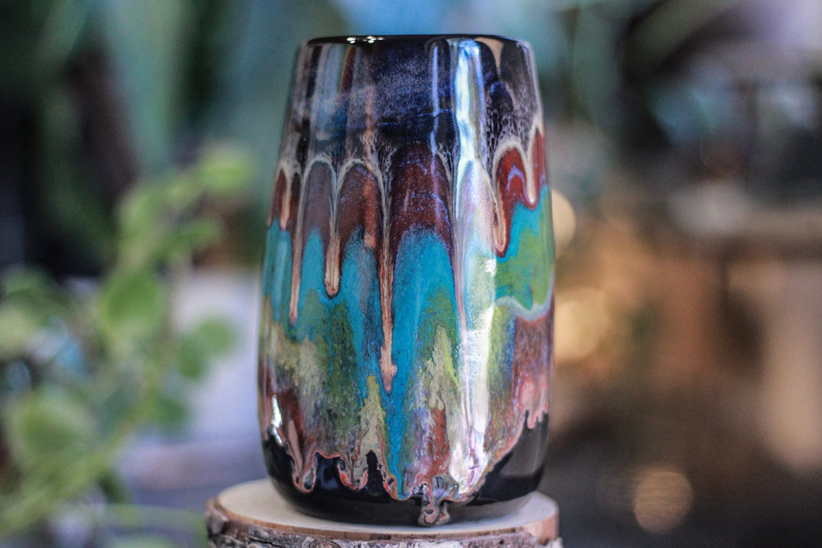 32-B Black Rainbow Grotto Notched Mug - MISFIT, 24 oz. - 20% off ...